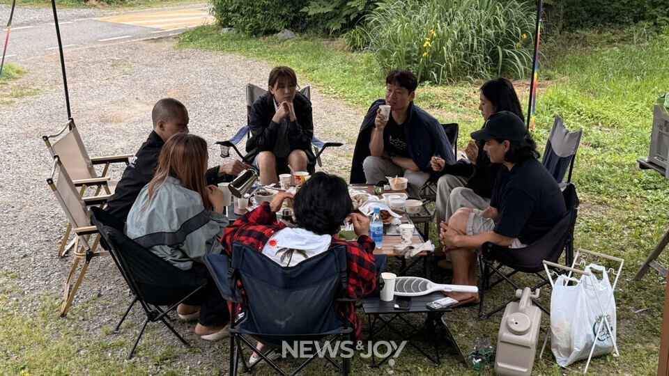 '힙'에서 '신앙'으로, 서핑이 교회가 될 수 있는 이유